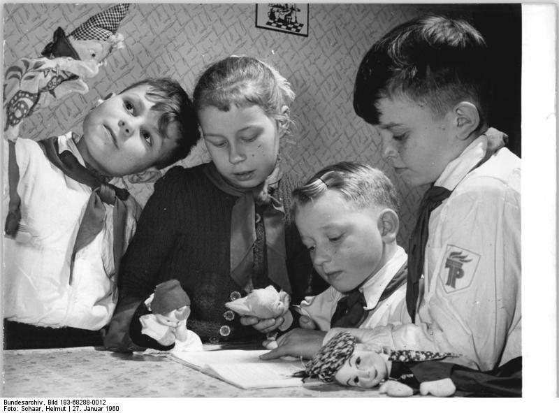 Junge Pioniere - DDR | Zeitklicks