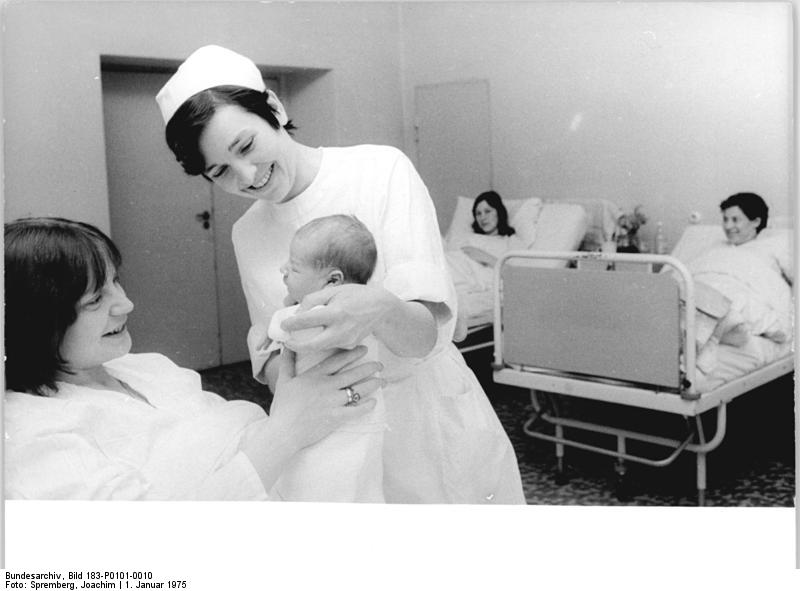 Frauen in der DDR - DDR | Zeitklicks